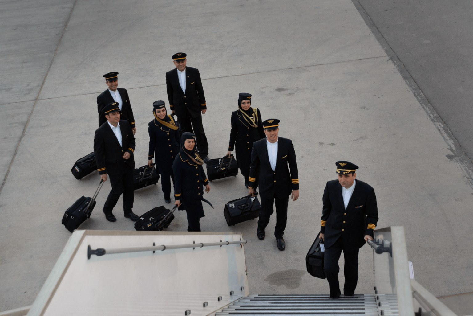 مرکز آموزش های هوایی هما